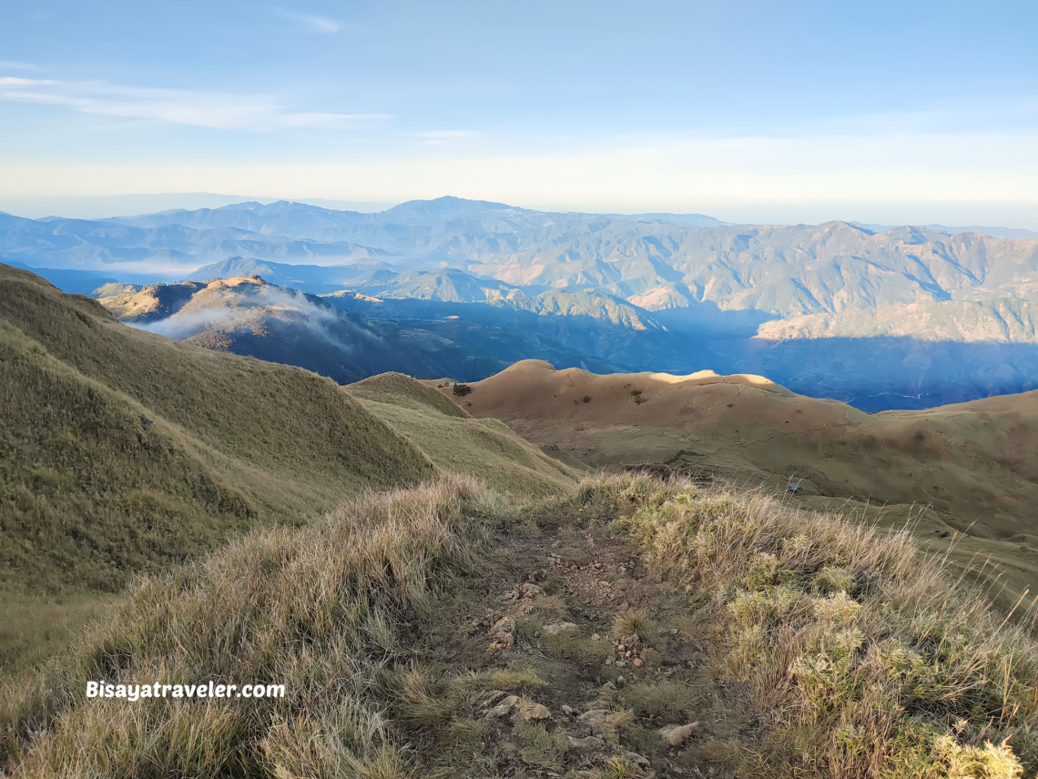 Mount Pulag: Chasing The Awe-Inspiring Sunrise - The Bisaya Traveler