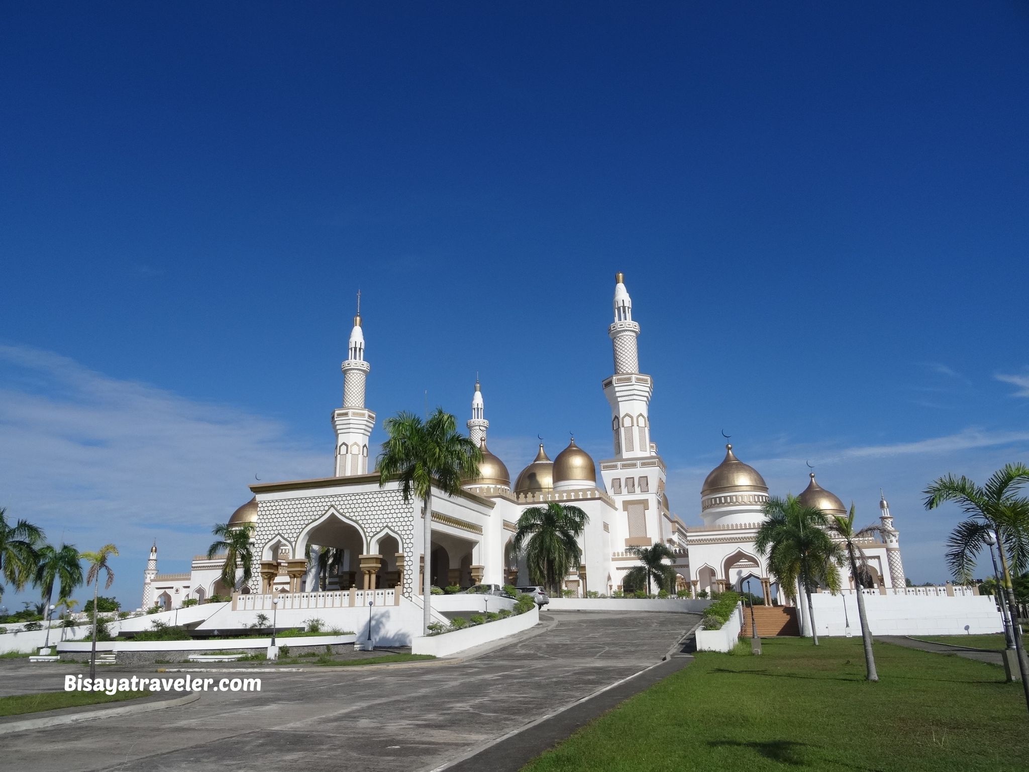 The Grand Mosque of Cotabato: My Escape From Life’s Relentless Chaos ...