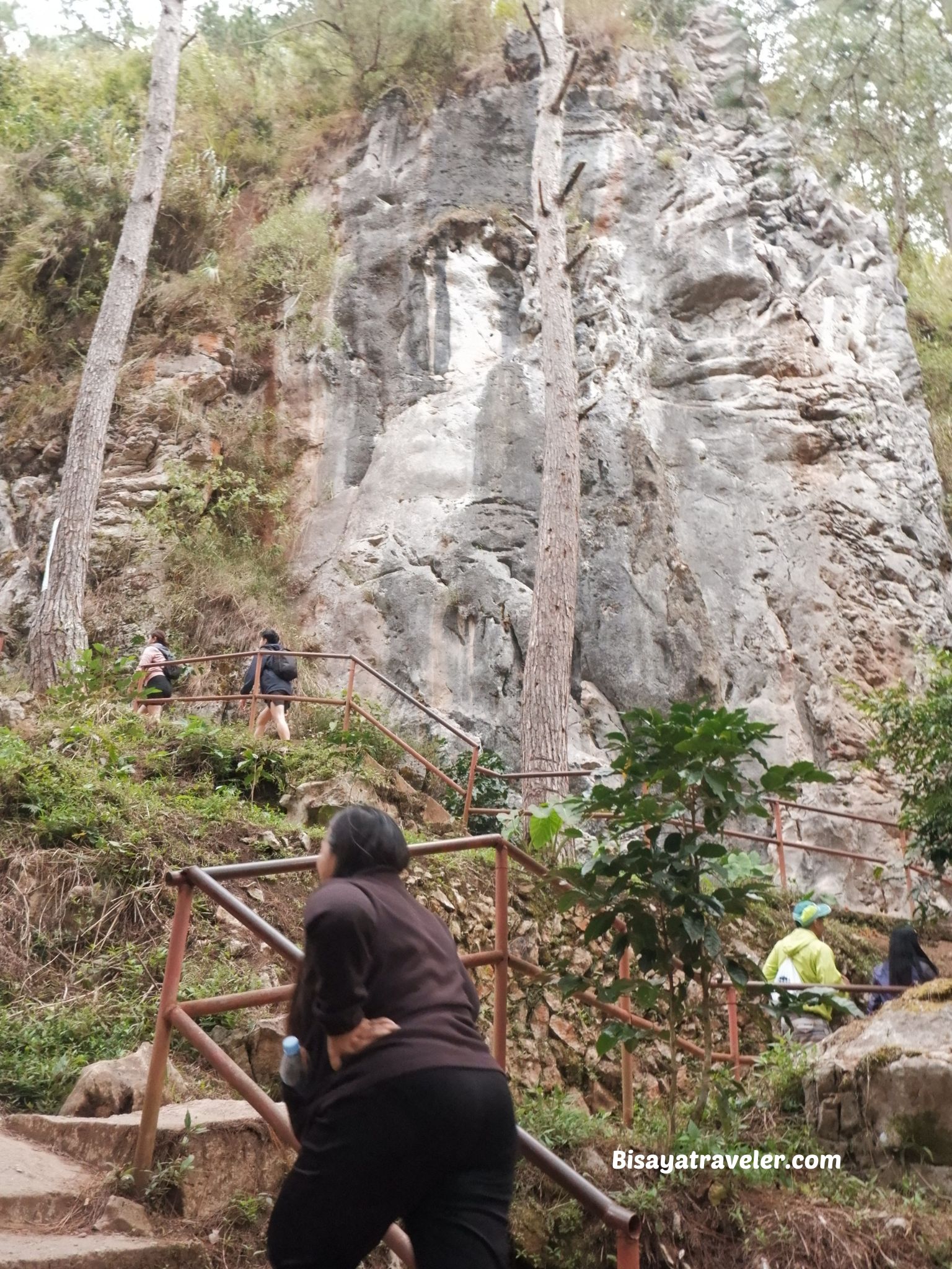 Hanging Coffins of Sagada: A Hauntingly Beautiful Reminder That Life ...