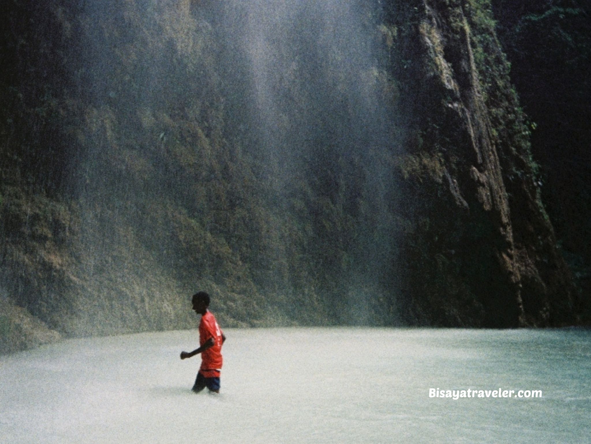 Tumalog Falls: A Dreamlike Waterfall That Shows The Beauty Of Letting ...
