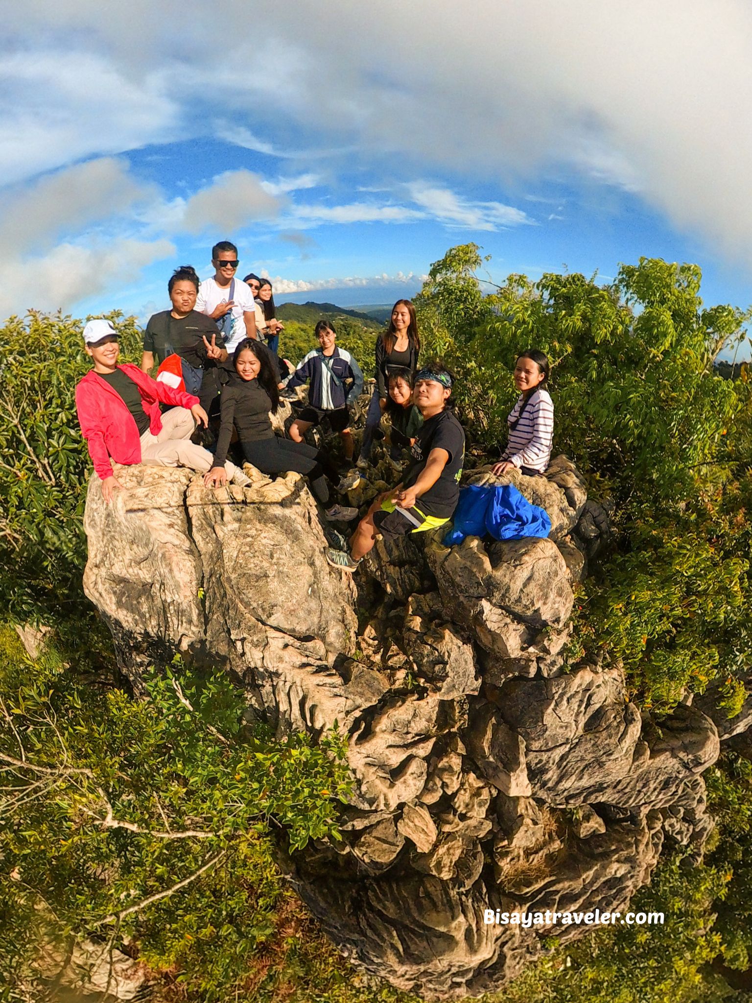 Mount Manunggal: Why Getting Lost Is Never A Waste Of Time - The Bisaya ...